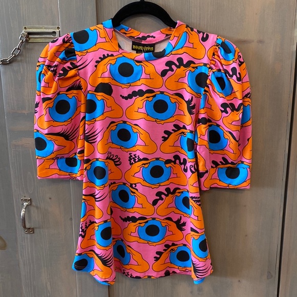 Nooworks | Tops | Nooworks Psychedelic Eyes Puff Sleeve Top | Poshmark